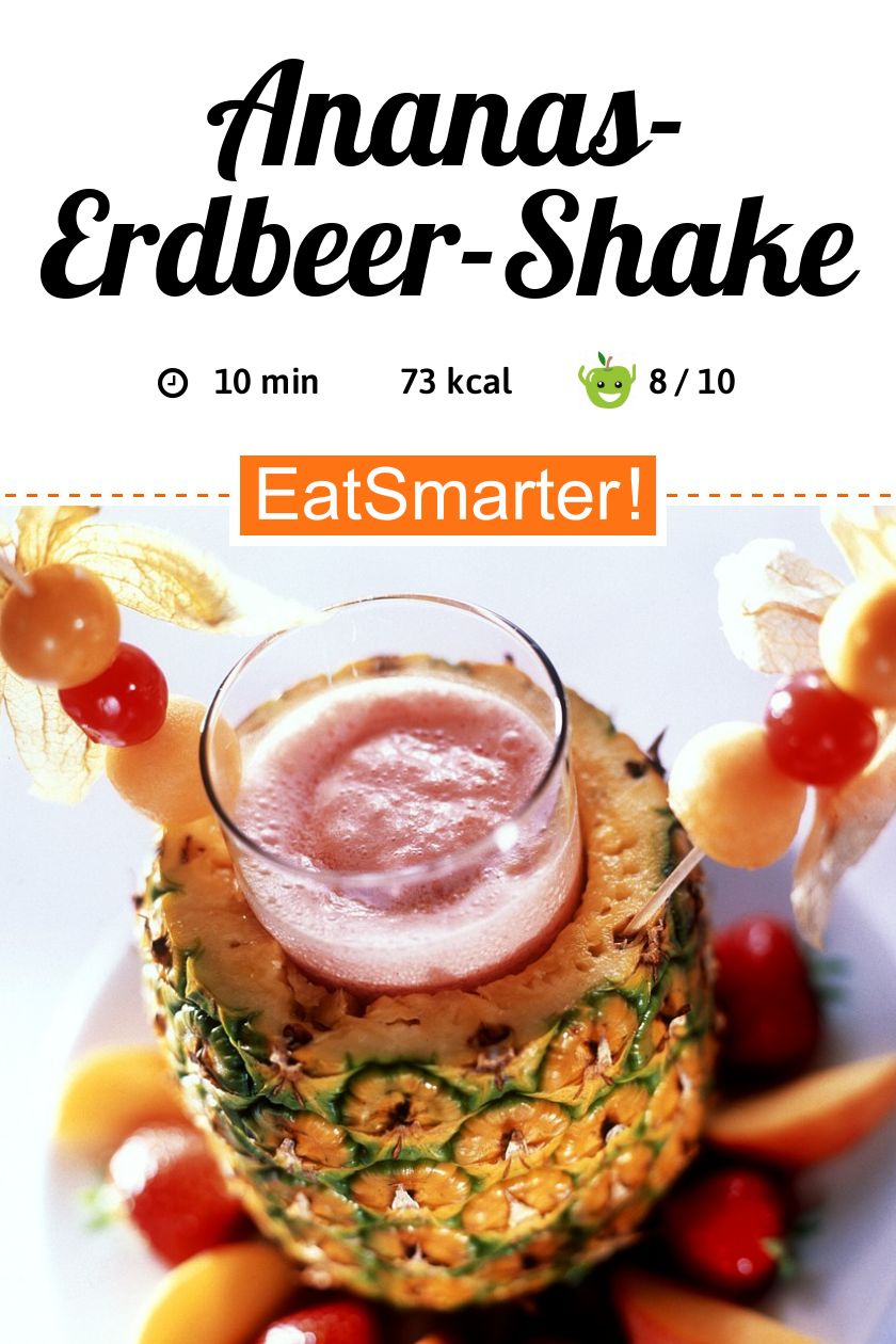 Ananas-Erdbeer-Shake Rezept | EAT SMARTER