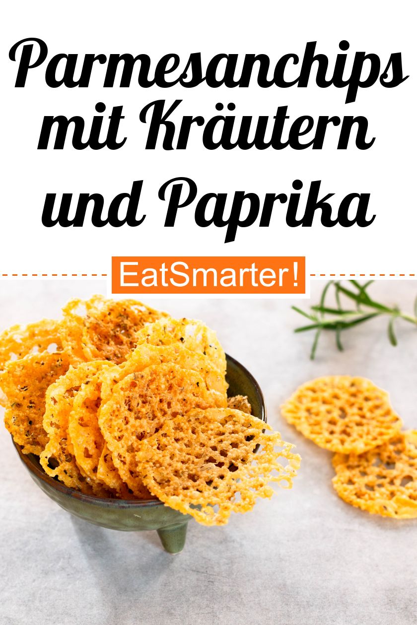 Parmesanchips mit Kräutern und Paprika Rezept | EAT SMARTER