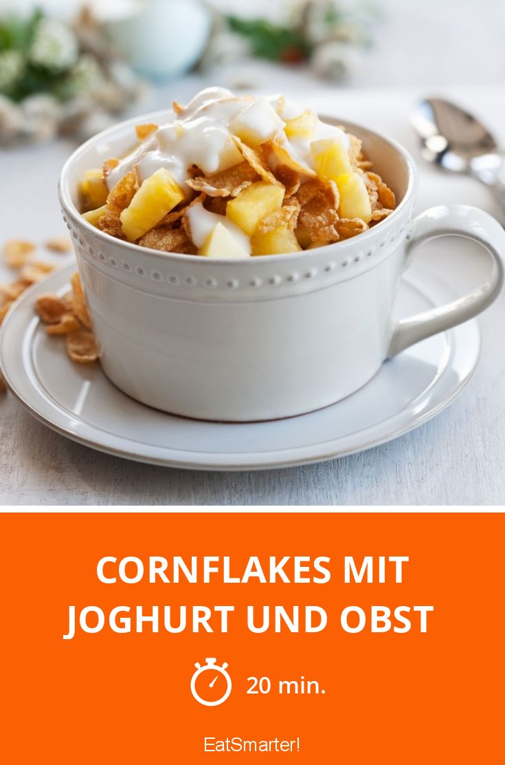 Cornflakes mit Joghurt und Obst Rezept | EAT SMARTER