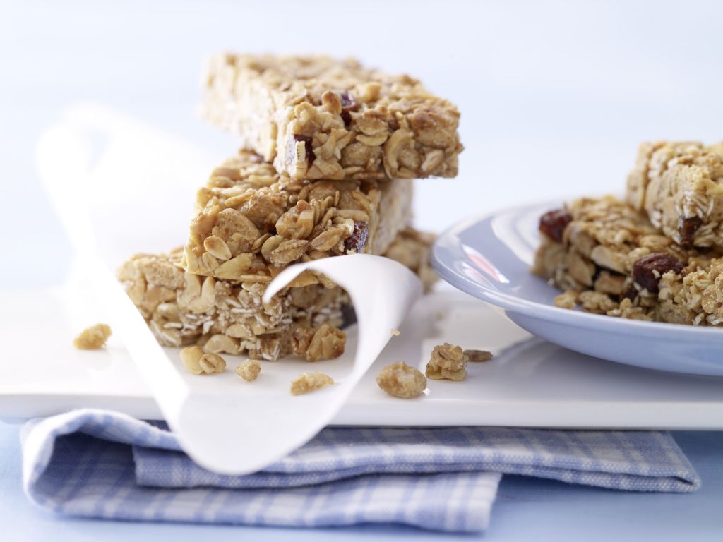 Erdnuss-Riegel Rezept | EAT SMARTER