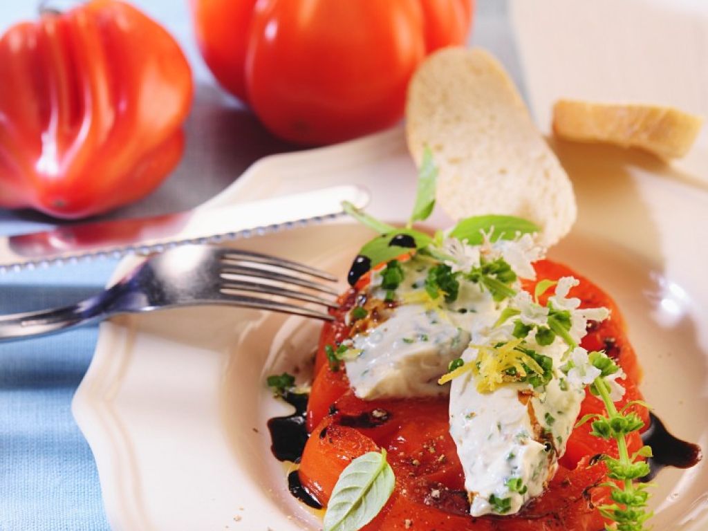 Gebratene Tomatenscheiben Rezept | EAT SMARTER