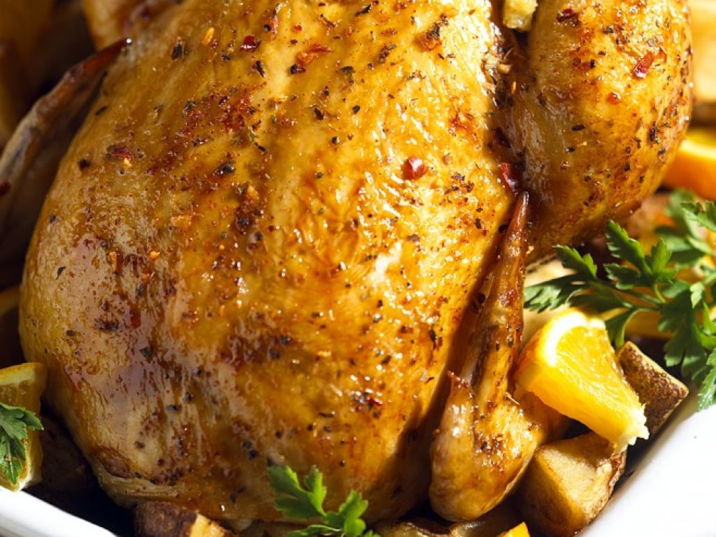 Gefüllte Poularde Rezept | EAT SMARTER