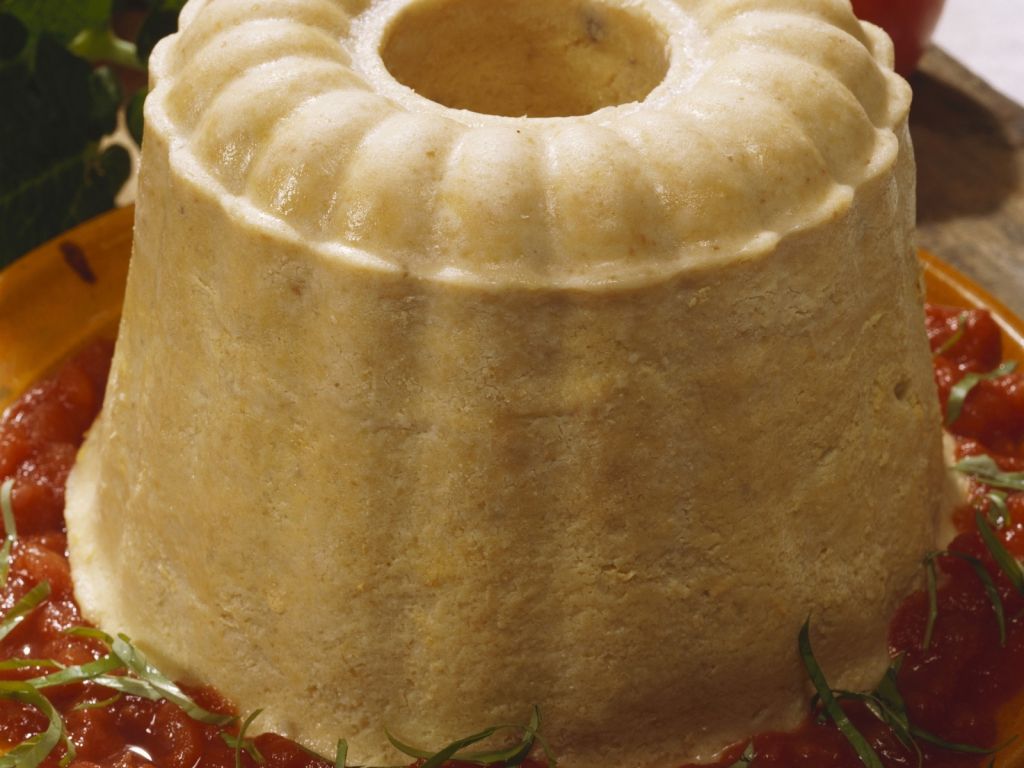 Herzhafter Pudding aus Fisch Rezept | EAT SMARTER