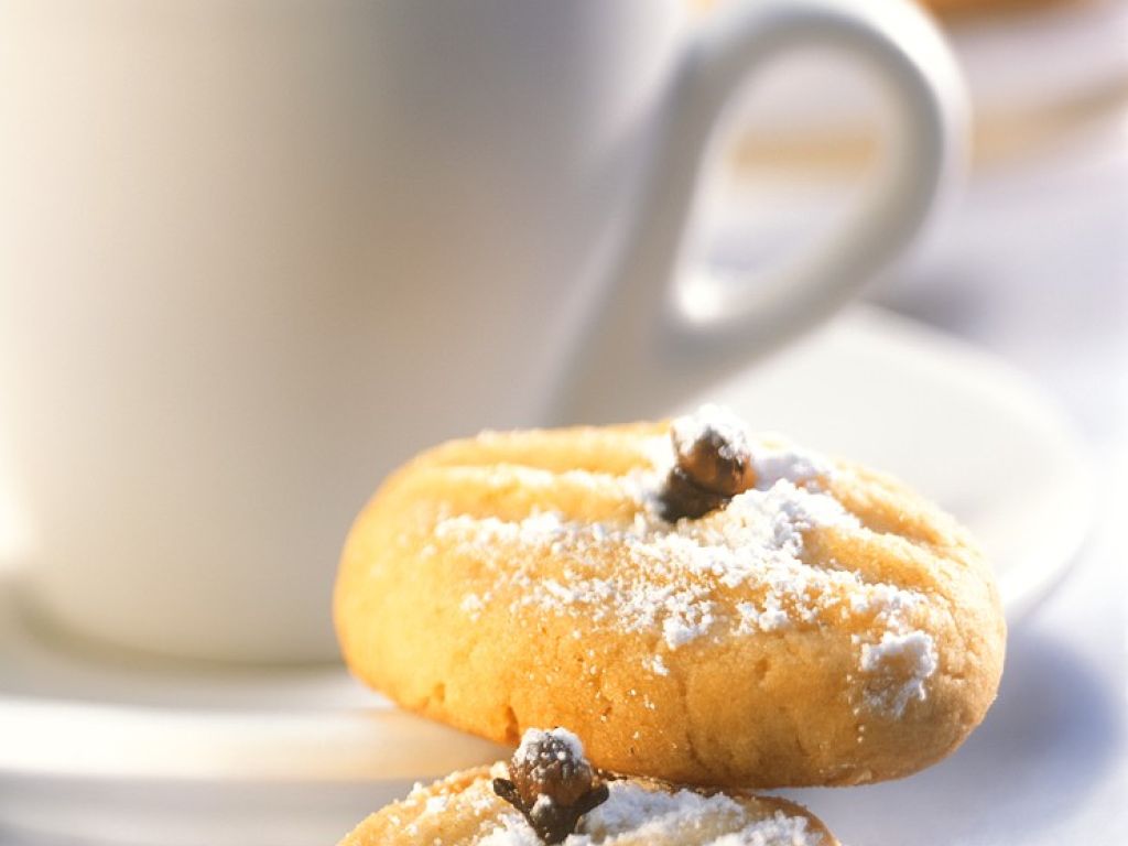Kekse mit Nelken Rezept | EAT SMARTER