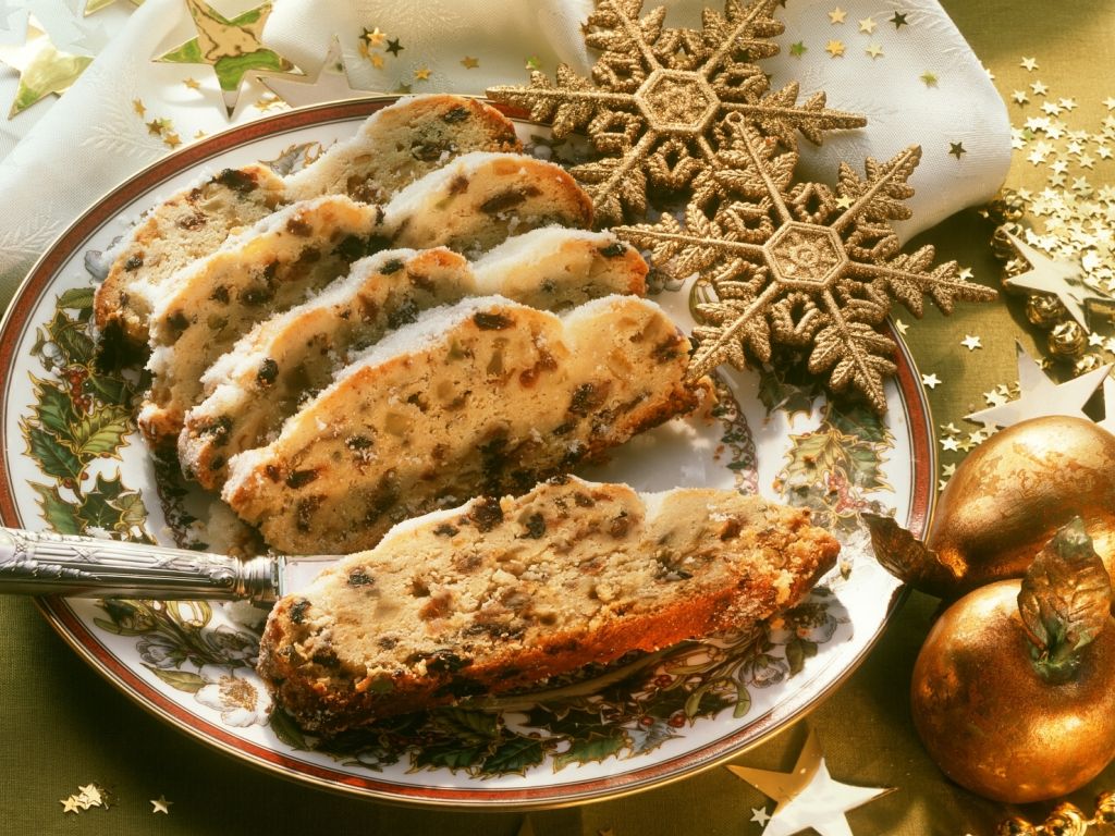 Stollen mit Rum Rezept | EAT SMARTER