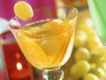 Fruchtbowle Rezept | EAT SMARTER