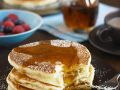 Rosinen-Pancakes Rezept | EAT SMARTER