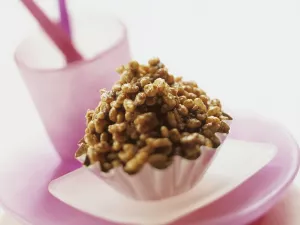 Karamellisierter Puffreis Rezept | EAT SMARTER