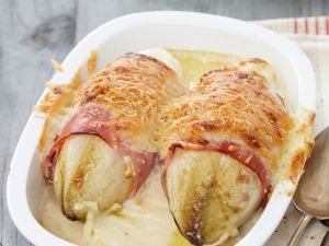 Gratinierter Chicorée Rezept | EAT SMARTER