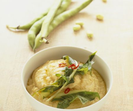 Fave alla pugliese (Bohnenpüree aus Apulien, Italien) Rezept | EAT SMARTER