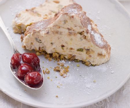 Geeister Stollen Rezept | EAT SMARTER