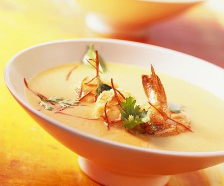 Kokos-Currysuppe mit Garnelen Rezept | EAT SMARTER