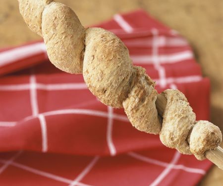 Stockbrot Grundrezept Rezept | EAT SMARTER