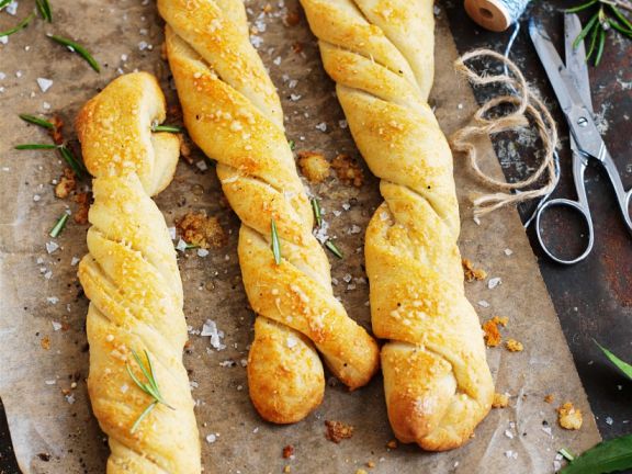 Knoblauch-Brotstangen Rezept | EAT SMARTER