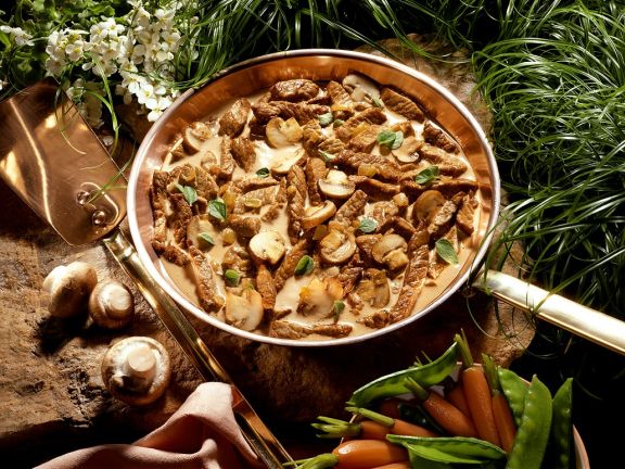 Zürcher Geschnetzeltes Rezept | EAT SMARTER