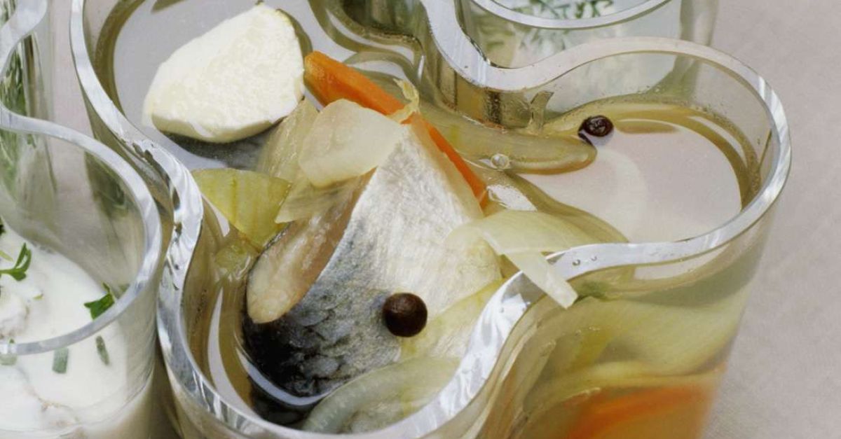 Bismarck-Heringe Rezept | EAT SMARTER