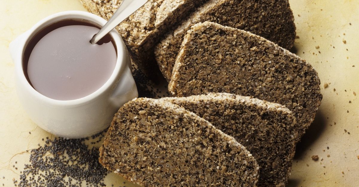 Brot mit Mohn Rezept | EAT SMARTER