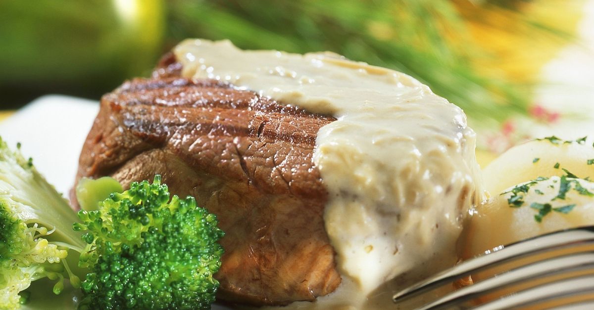 Entrecote mit Pilzrahmsoße Rezept | EAT SMARTER
