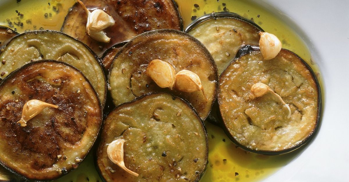 Gebratene Auberginen Rezept | EAT SMARTER