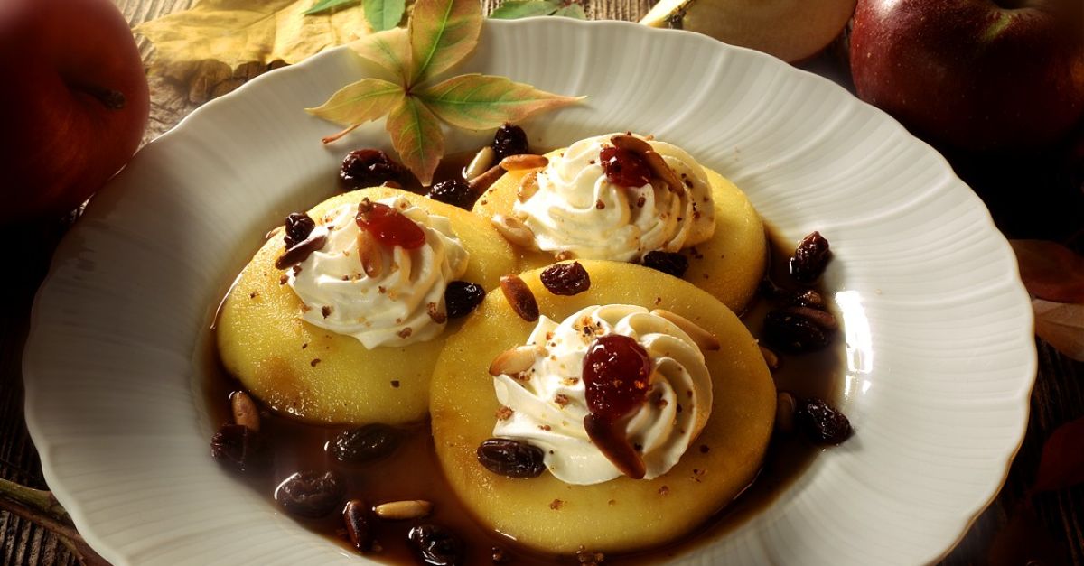 Gedünsteter Apfel Rezept | EAT SMARTER