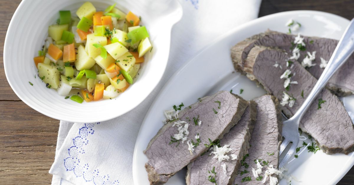 Gekochte Rinderbrust Rezept | EAT SMARTER