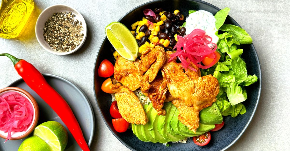 Hähnchen-Bowl Rezept | EAT SMARTER