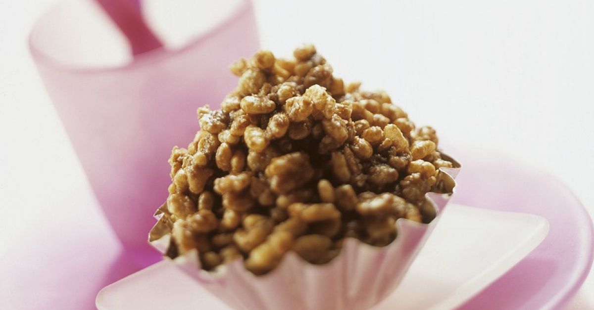 Karamellisierter Puffreis Rezept | EAT SMARTER