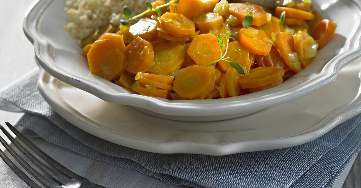Karotten-Curry Rezept | EAT SMARTER