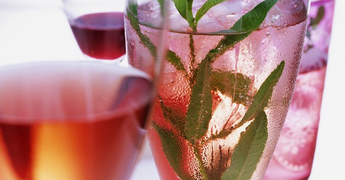 Kirsch-Drinks und Cocktails Rezept | EAT SMARTER