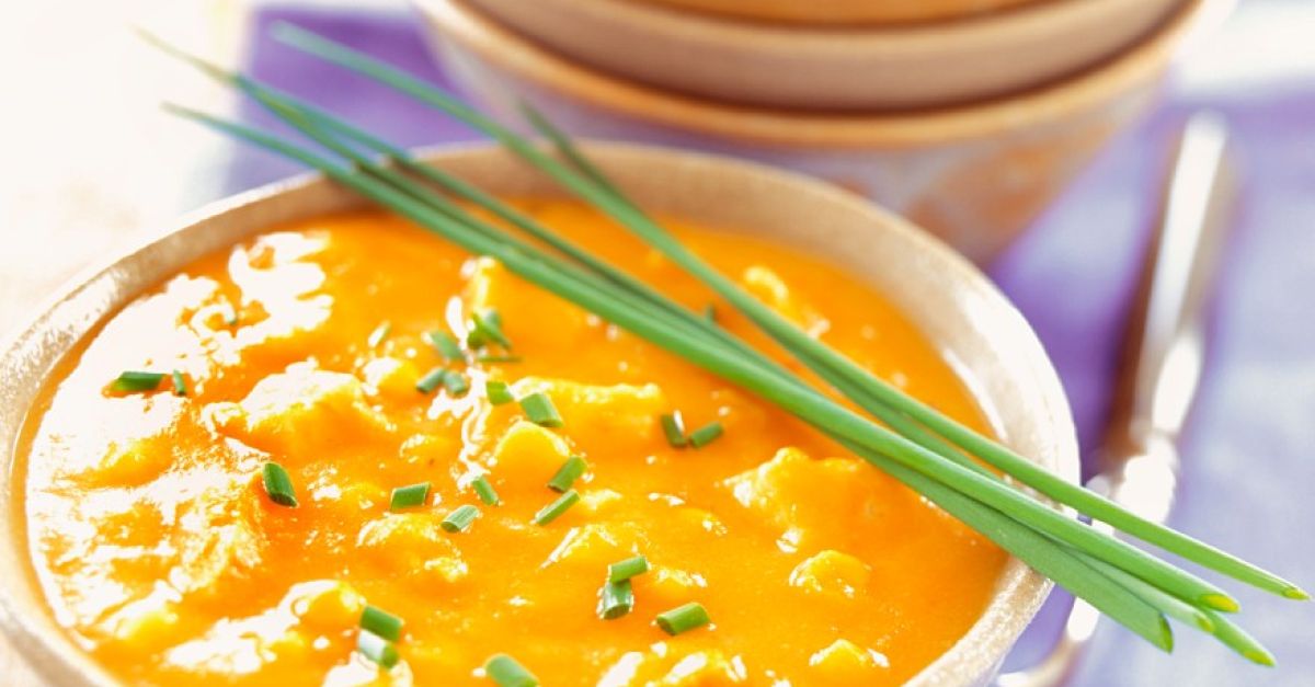 Kokos-Currysuppe mit Pute Rezept | EAT SMARTER