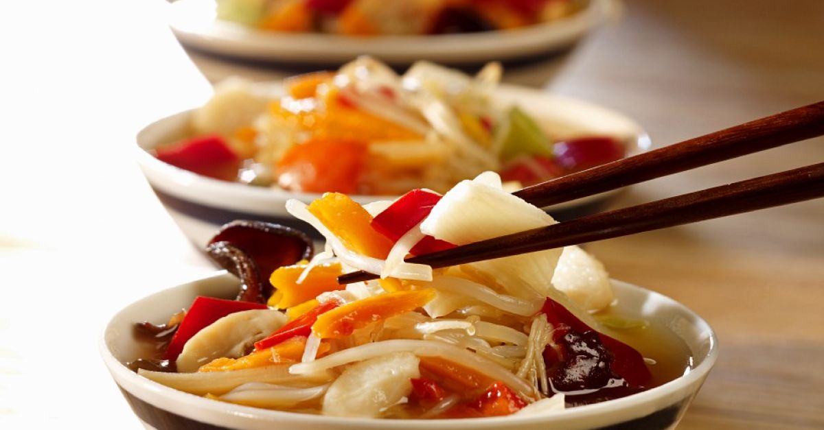 Misosuppe mit Gemüse Rezept | EAT SMARTER