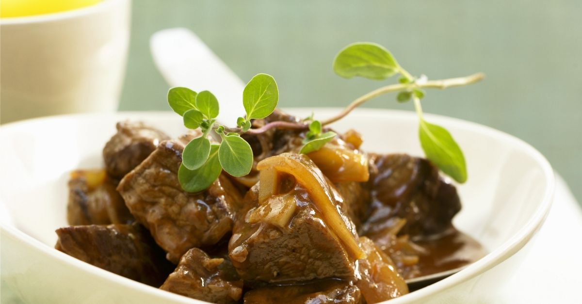 Rindergulasch Rezept | EAT SMARTER