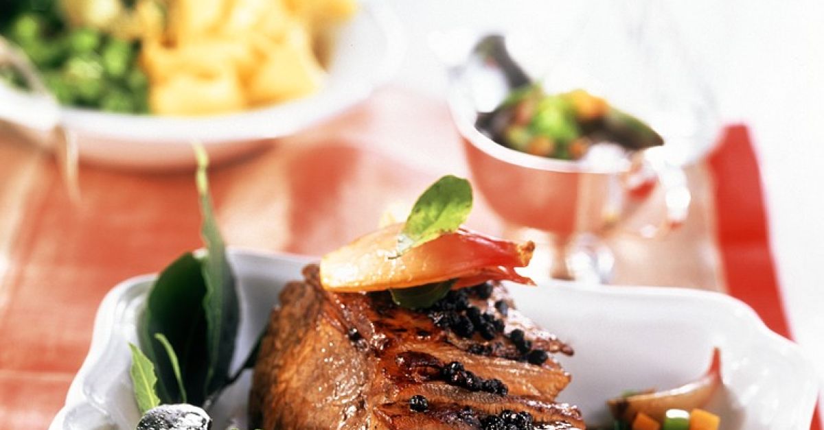 Rinderlendenbraten Rezept | EAT SMARTER