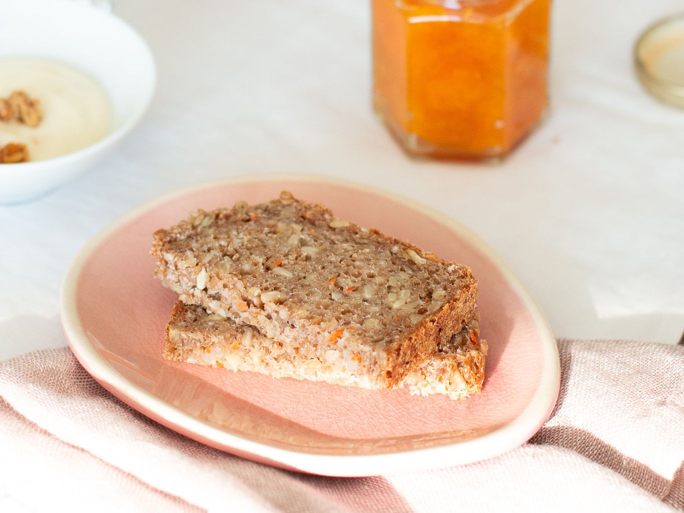 Chia-Brot Rezept | EAT SMARTER