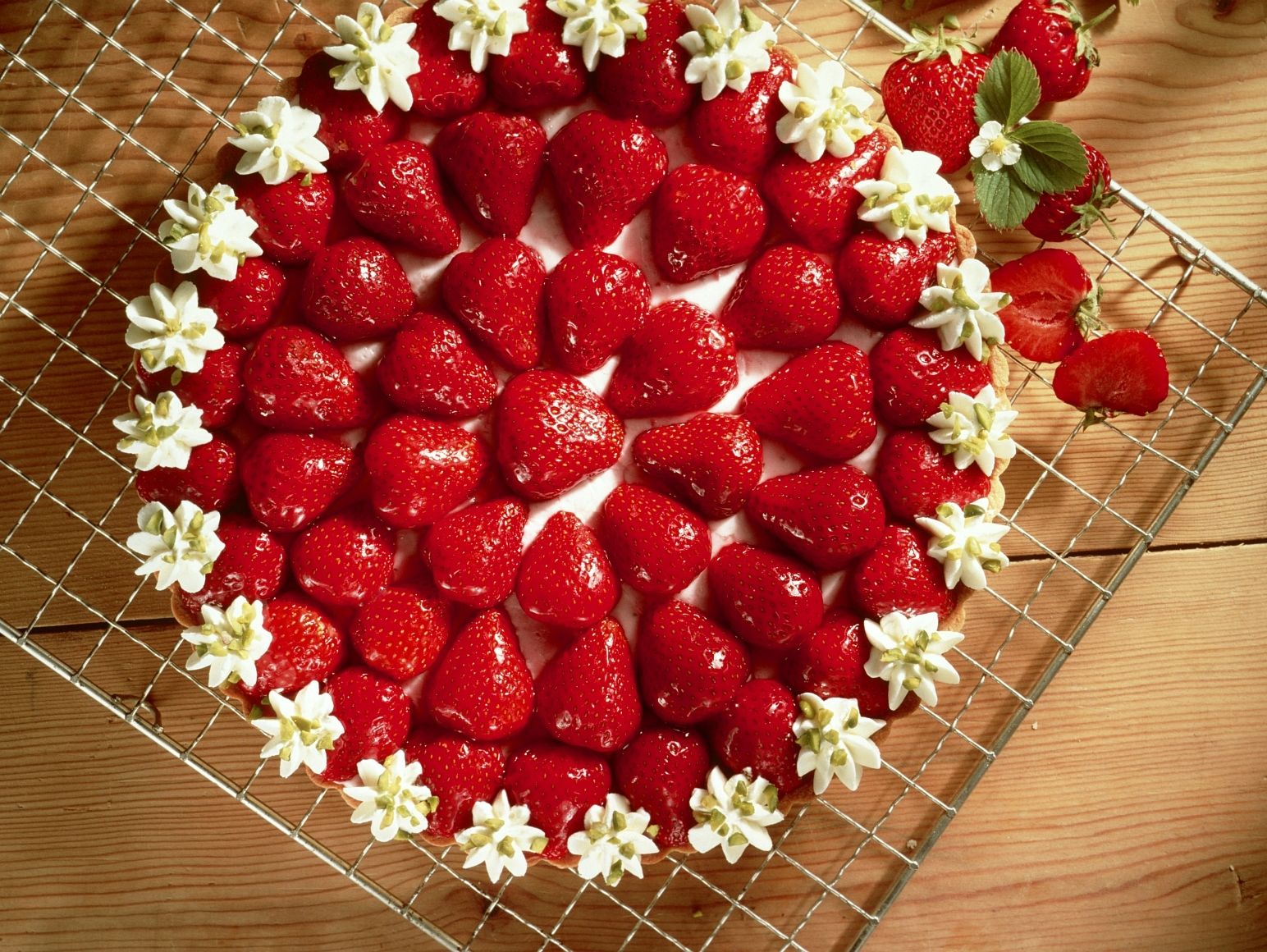 Fabelhafte Erdbeerkuchen Mit Pudding Ohne Tortenguss Bild