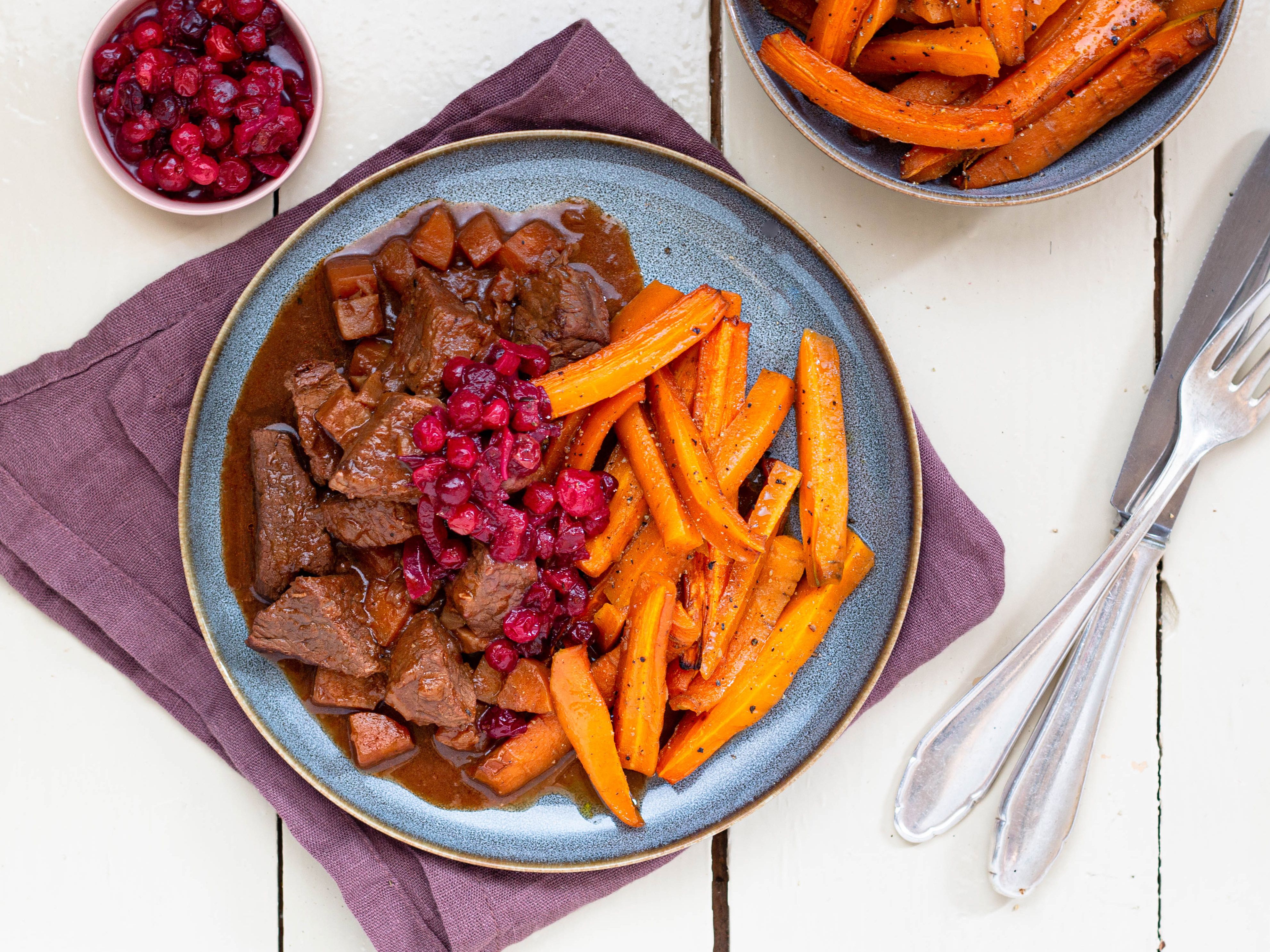 Hirschgulasch Rezept | EAT SMARTER