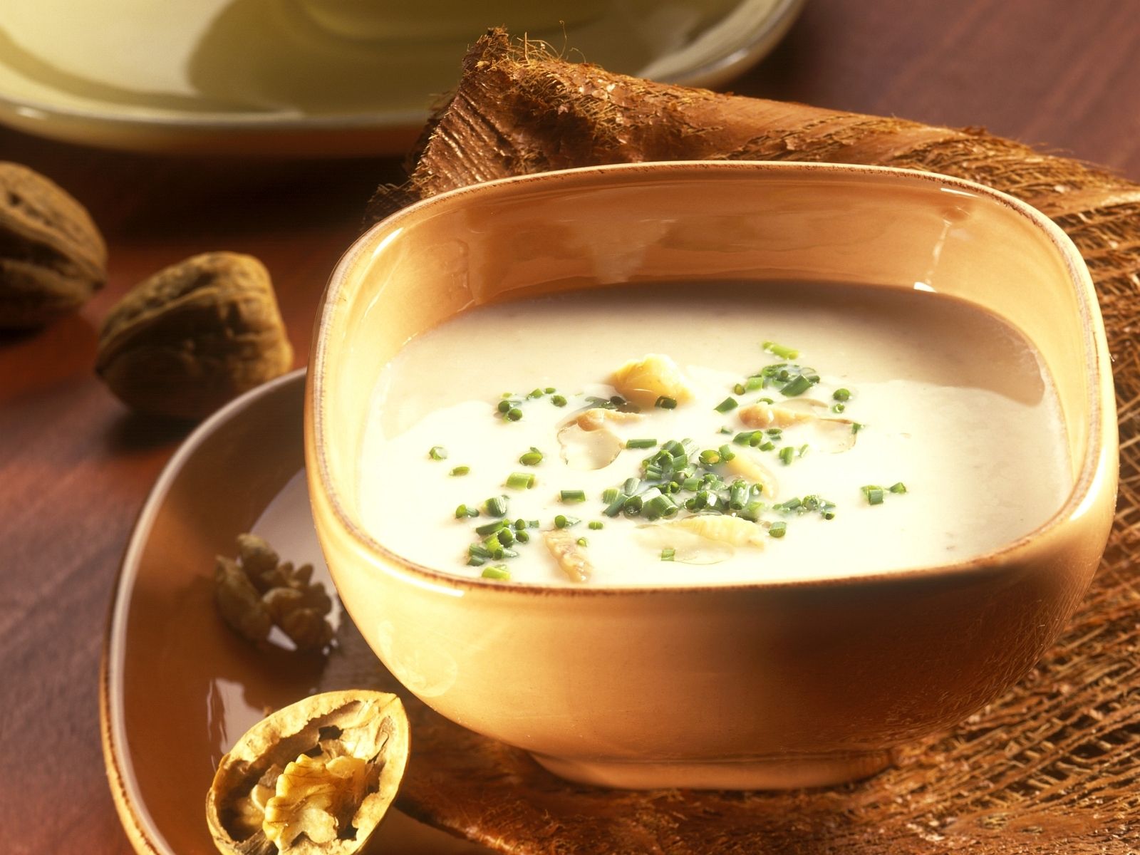 Kastaniensuppe Rezept | EAT SMARTER