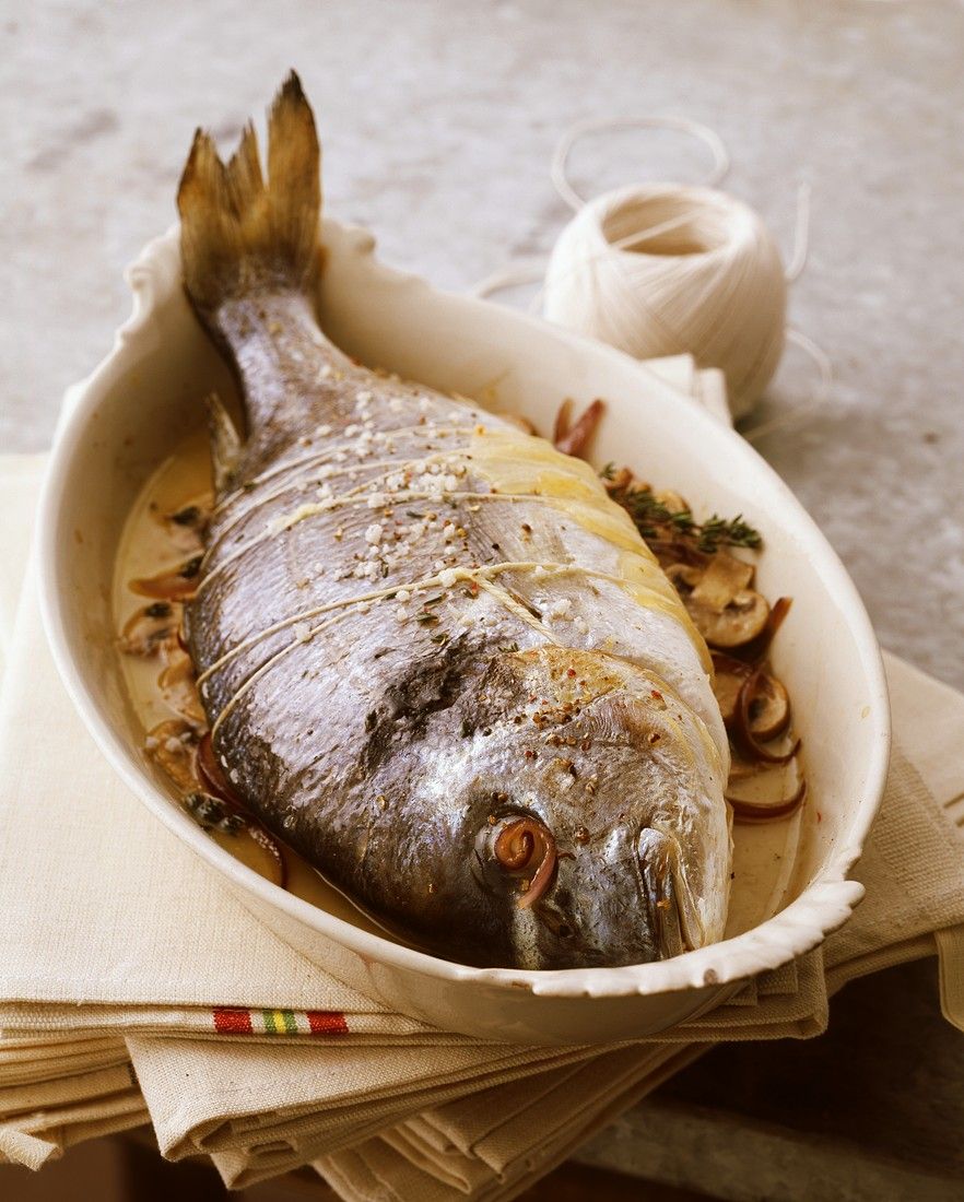 Ofengebackene Dorade Rezept | EAT SMARTER