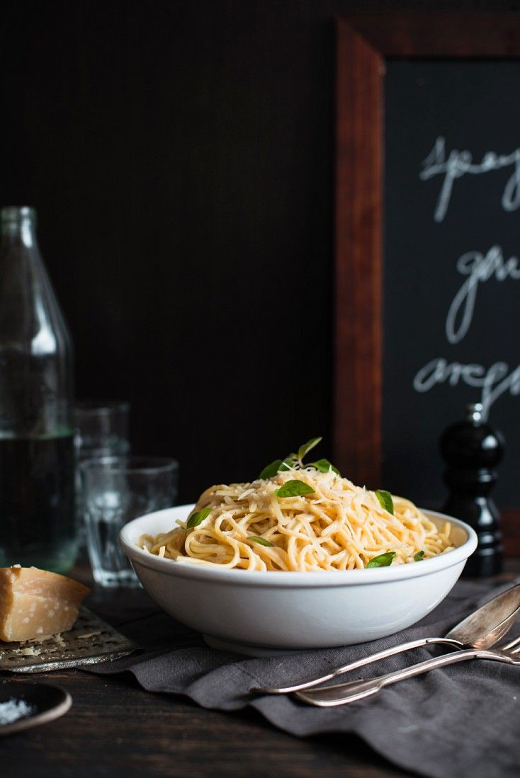 Parmesan-Spaghetti Rezept | EAT SMARTER