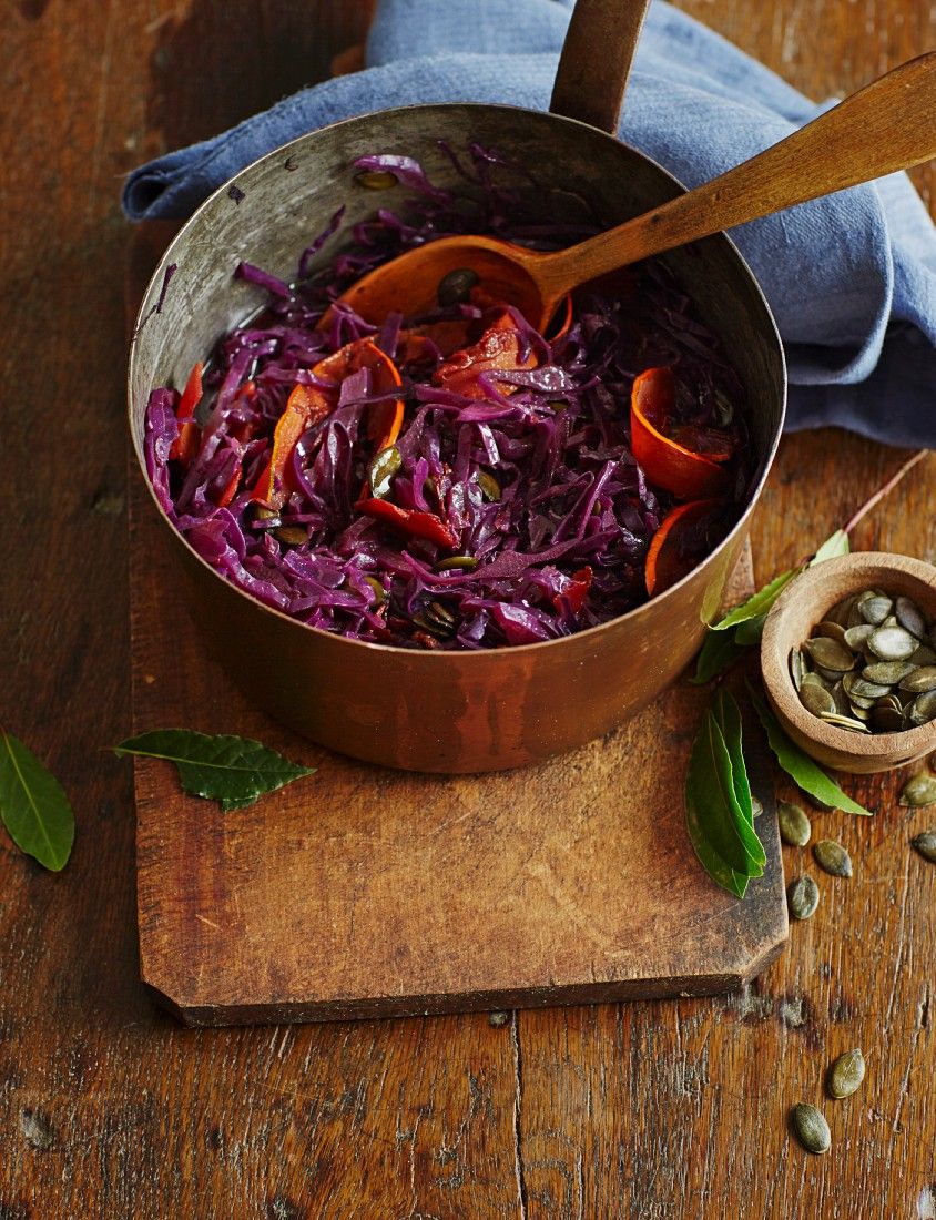 Rotkohl mit Kürbis Rezept | EAT SMARTER